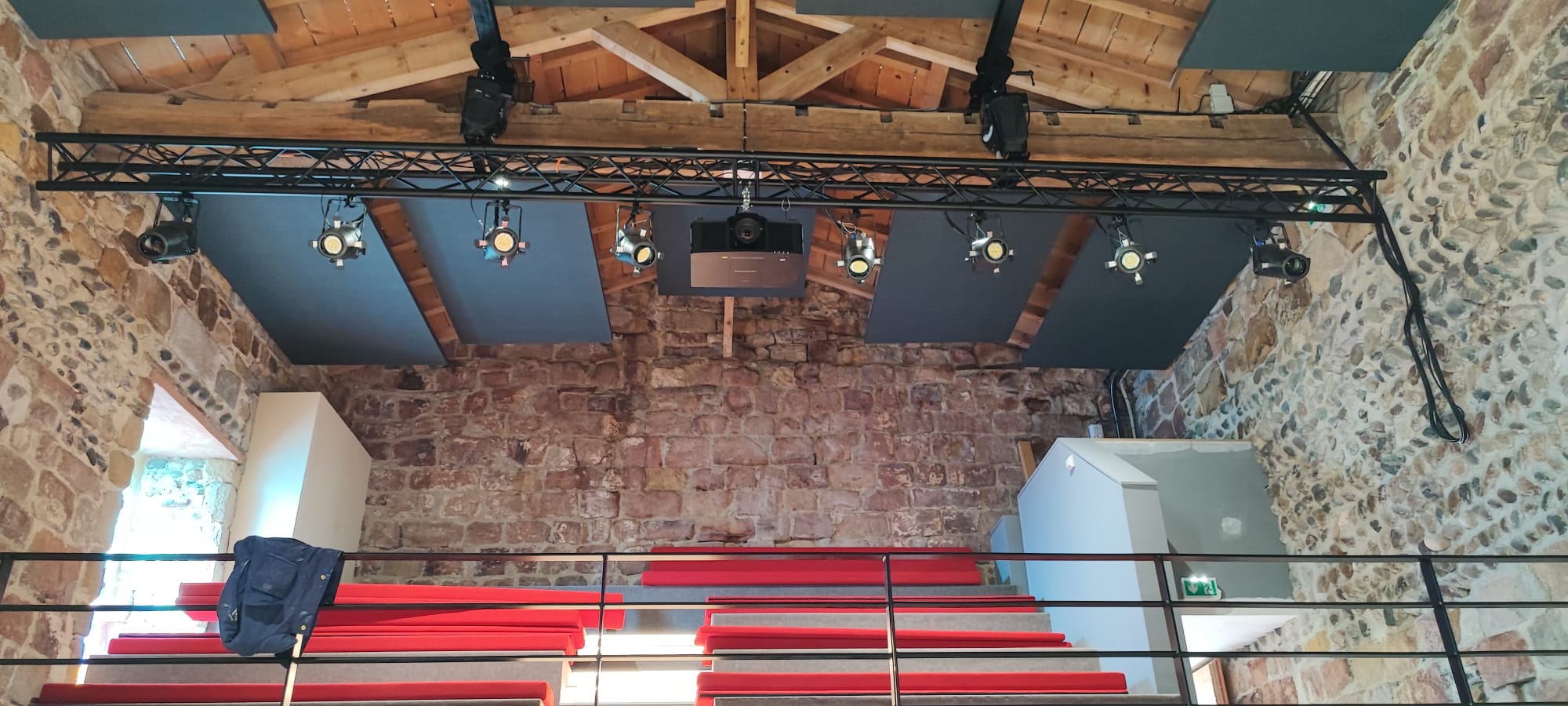 Installation Fixe Système Audiovisuel- Pau Bordeaux - Axilon